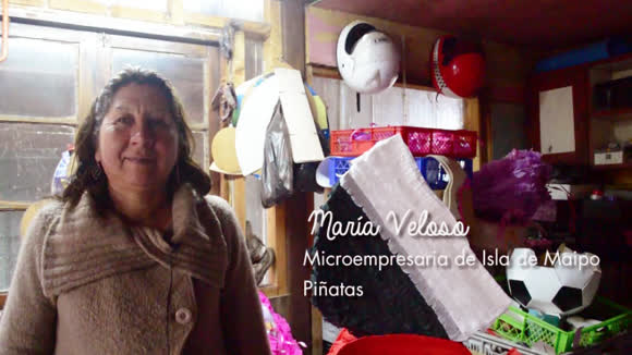 Las piñatas de María Soledad Velozo en Isla de Maipo | Emol.com