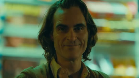 Un escalofriante Joaquin Phoenix se luce en el tráiler final de la ...